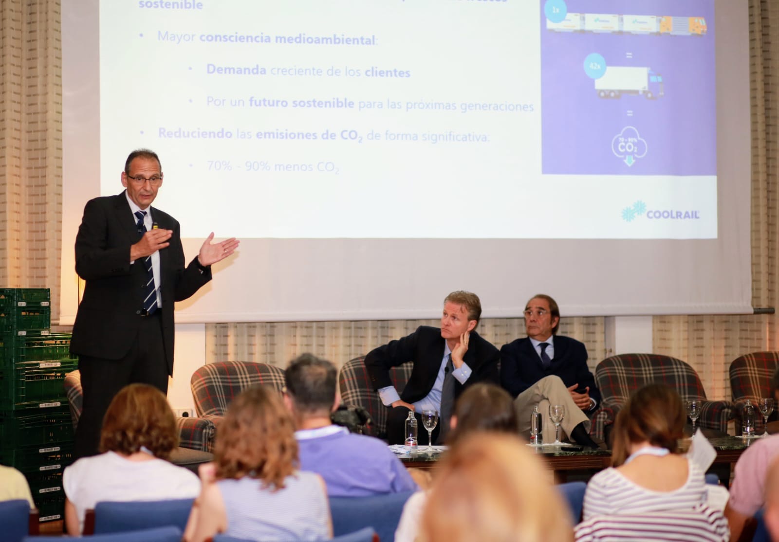 Nace el transporte directo por tren para llevar productos frescos al ...